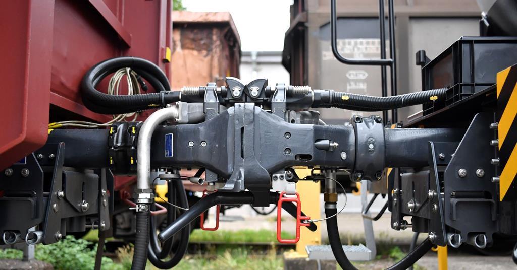 Digital coupler ‘opens door to automation’ | News | Railway Gazette ...