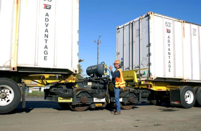 Transnet to introduce RailRunner | News | Railway Gazette International