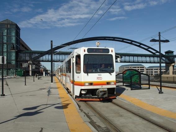 Denver selects light rail extension contractor | News | Railway Gazette ...