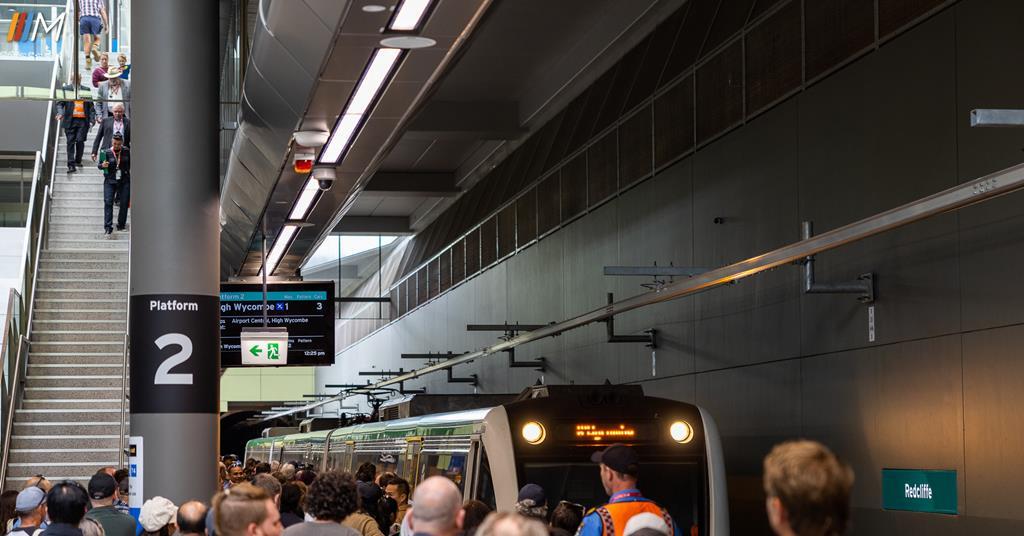 Perth’s Airport Line rail link opens | News | Railway Gazette International
