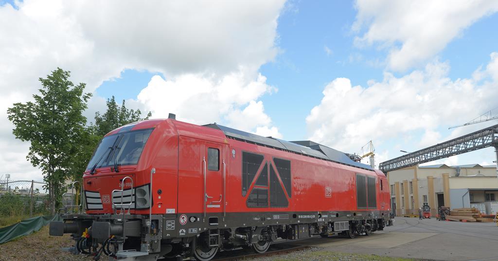 Home of the Vectron goes from ‘heavy metal to heavy AI’ as Siemens ...