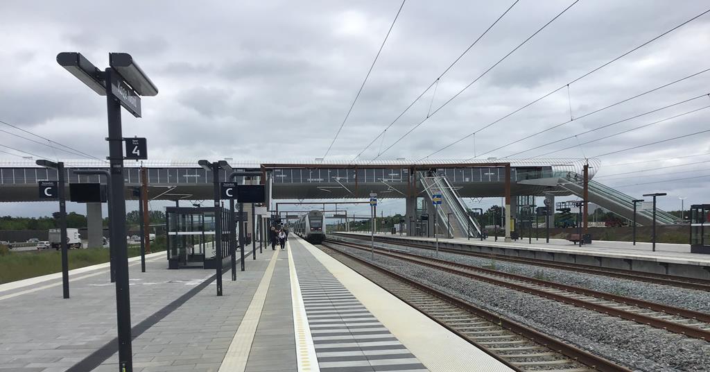 Danish railway ready for 200 km/h operation | News | Railway Gazette ...