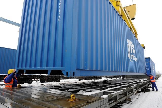 Trans-Siberian container train takes seven days | News | Railway ...