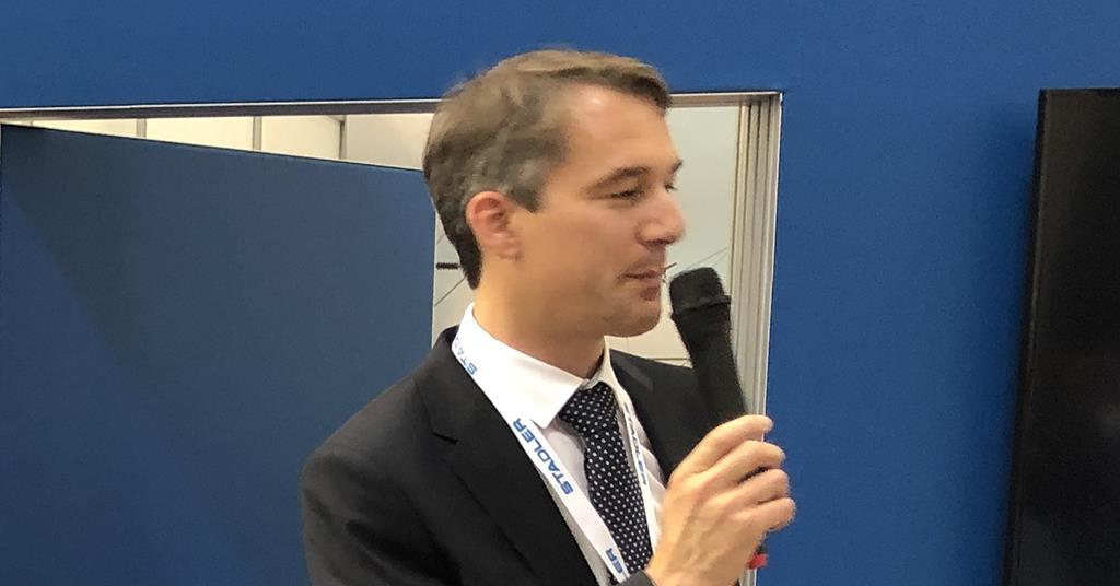 Stadler sees success on six axles | News | Railway Gazette International