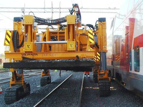 Crawling Tracklayer delivered | News | Railway Gazette International
