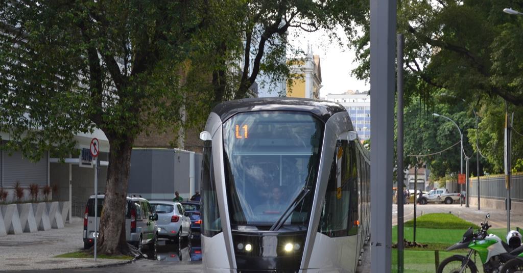 Test running starts on next phase of Rio tram network | Metro Report ...