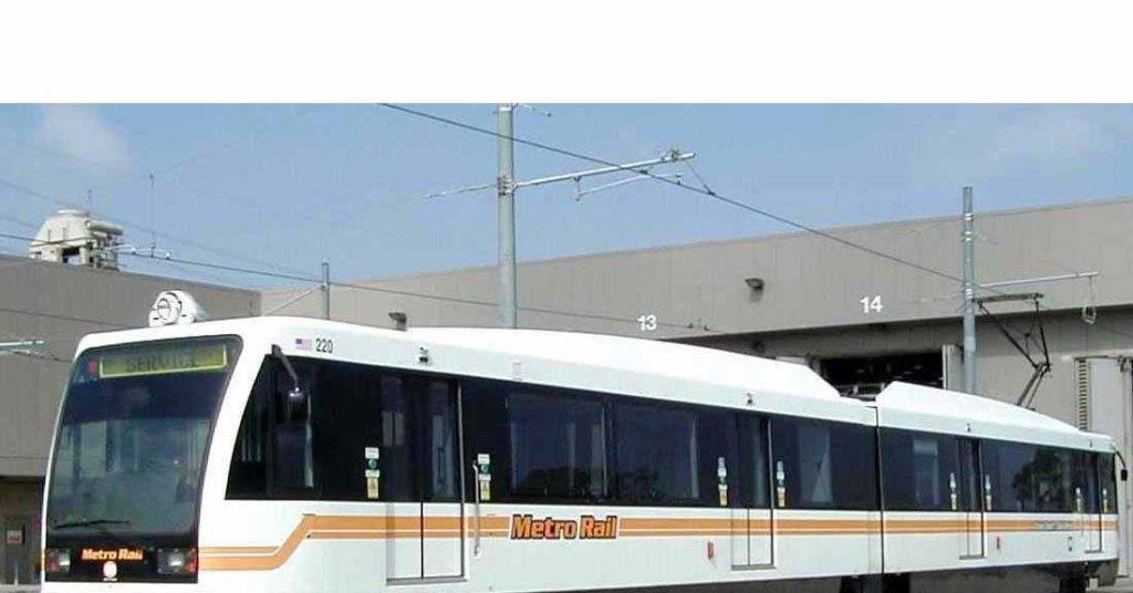 Los Angeles light rail vehicle overhaul contract | Metro Report ...