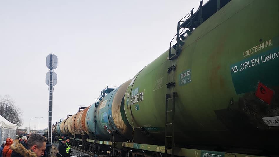 Illegally-closed cross-border railway reopened | News | Railway Gazette ...