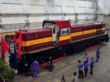 First Chinese-built locomotive shipped to an EU customer | News ...