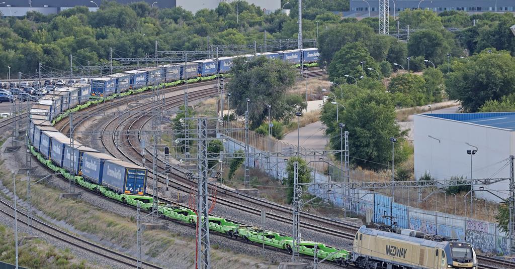 Freight: Mercave tackles Spain's break of gauge | In depth | Railway ...
