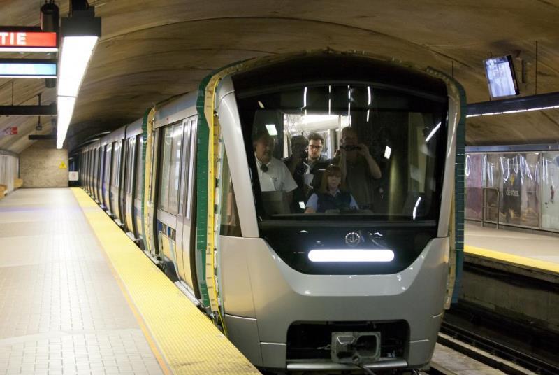 Metro trains on test in Montréal | News | Railway Gazette International
