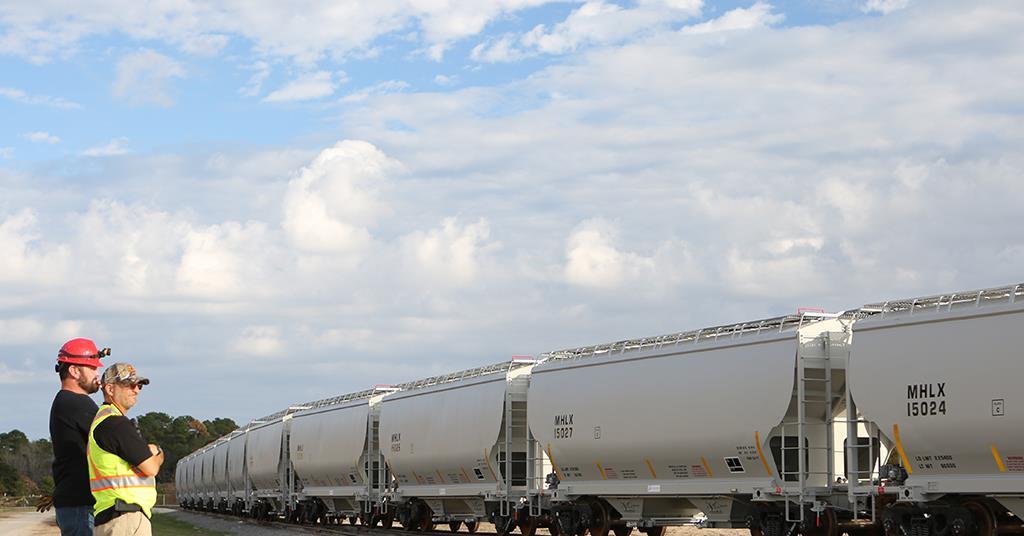 US-Chinese joint venture delivers first wagons | News | Railway Gazette ...