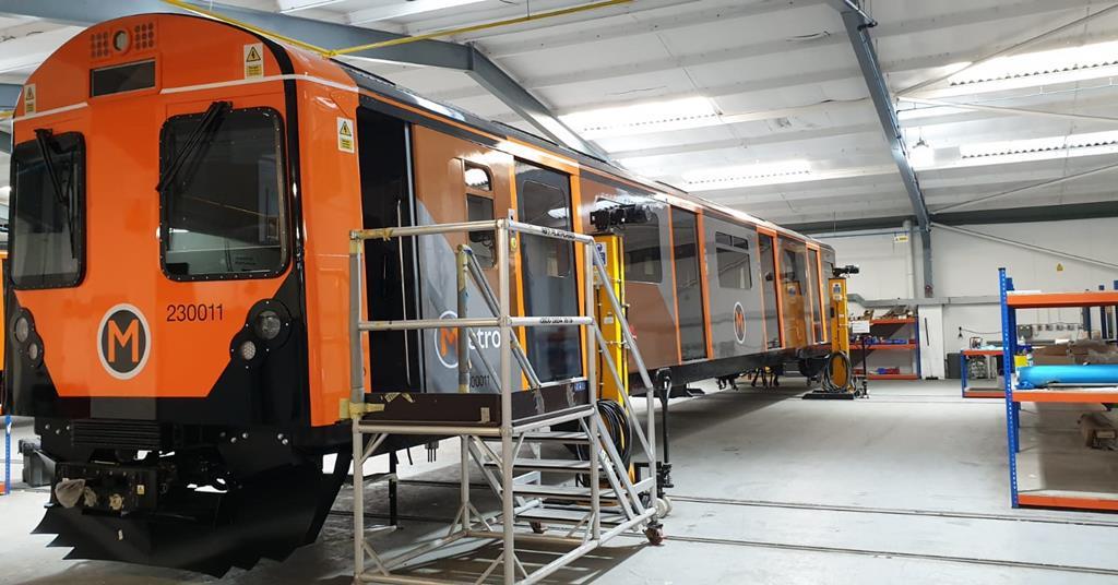 Second ‘pop-up metro’ battery train arrives in the USA | Metro Report ...