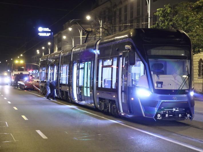 Moderus Gamma on test in Gdańsk | News | Railway Gazette International