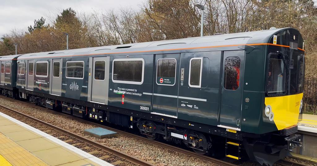 Great Western Railway to put battery train into passenger service on ...
