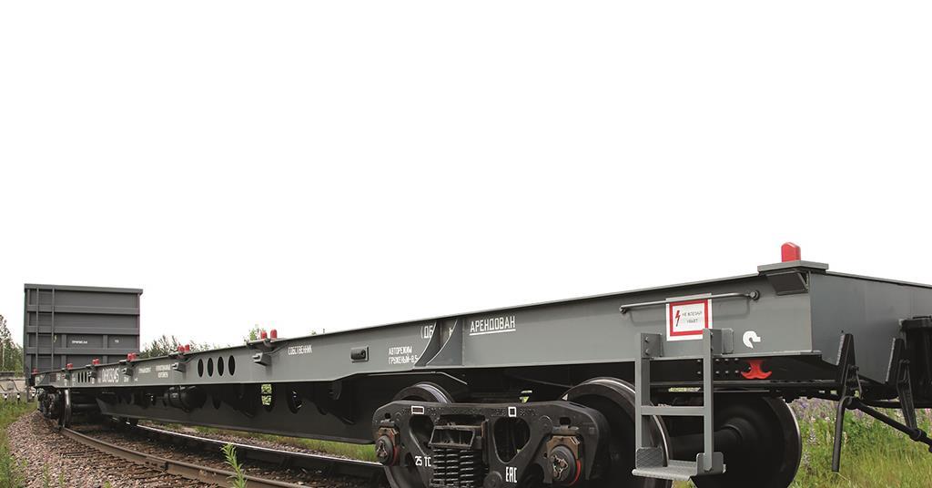 Wagons for heavy containers delivered | News | Railway Gazette International