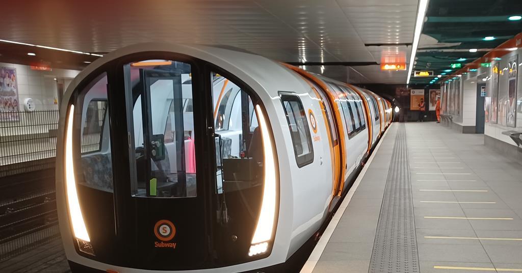 Glasgow Subway train testing gets underway | Metro Report International ...