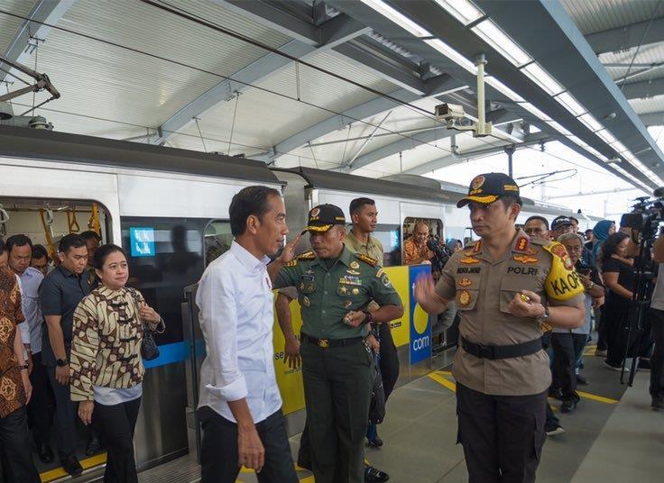 Jakarta metro inaugurated | News | Railway Gazette International