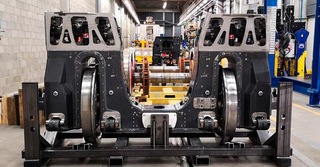 Carbon fibre reinforced polymer high speed train running gear frame on ...