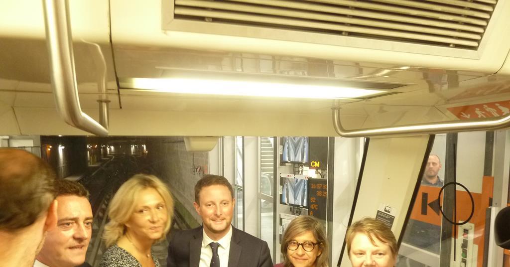 Driverless trains introduced on Paris metro Line 4 | Metro Report ...