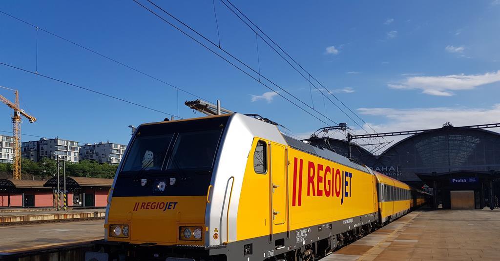 RegioJet launches Warszawa – Kraków rail service as Polish open access ...