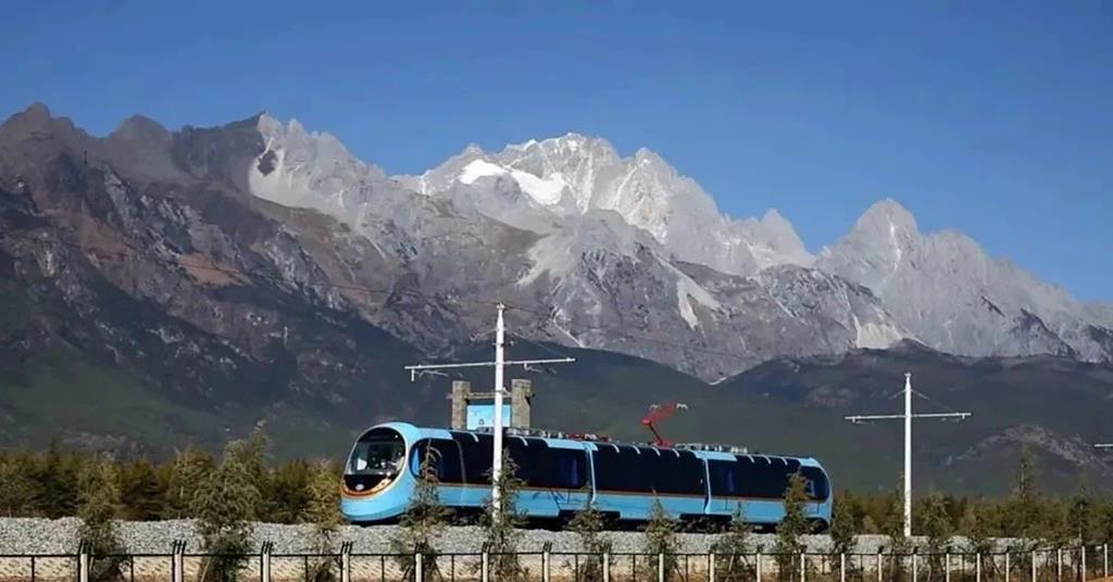 Jade Dragon Snow Mountain railway opens | News | Railway Gazette ...