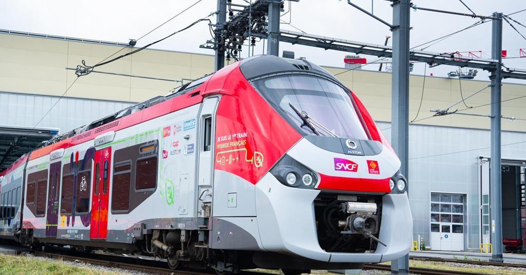 Tri-mode train testing completed | News | Railway Gazette International