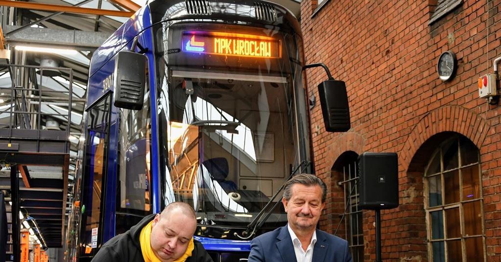 Wrocław tram contract awarded | Metro Report International | Railway ...