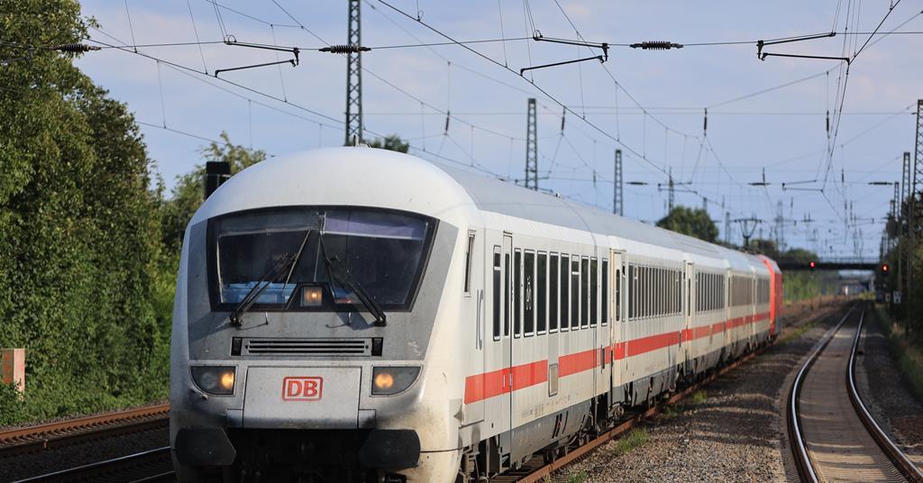 German coalition agreement includes rail reform and electrification ...