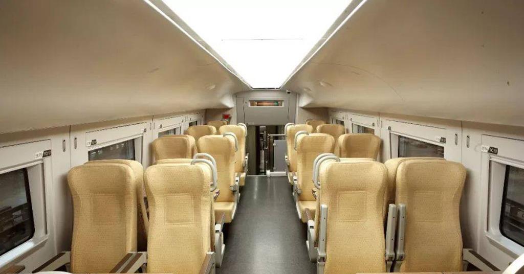 CRRC tests ‘variable configuration’ EMU | News | Railway Gazette ...