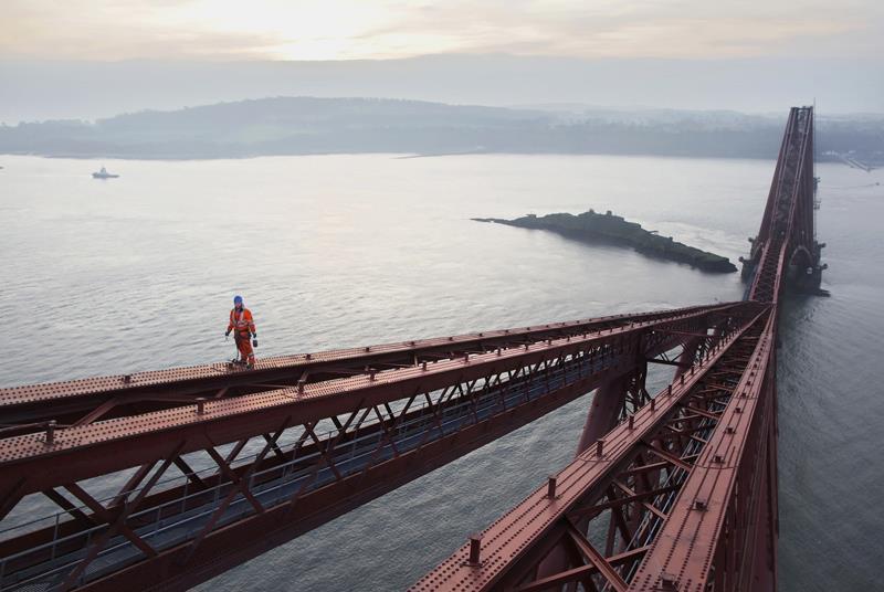 Legendary task of painting the Forth Bridge to end | News | Railway ...