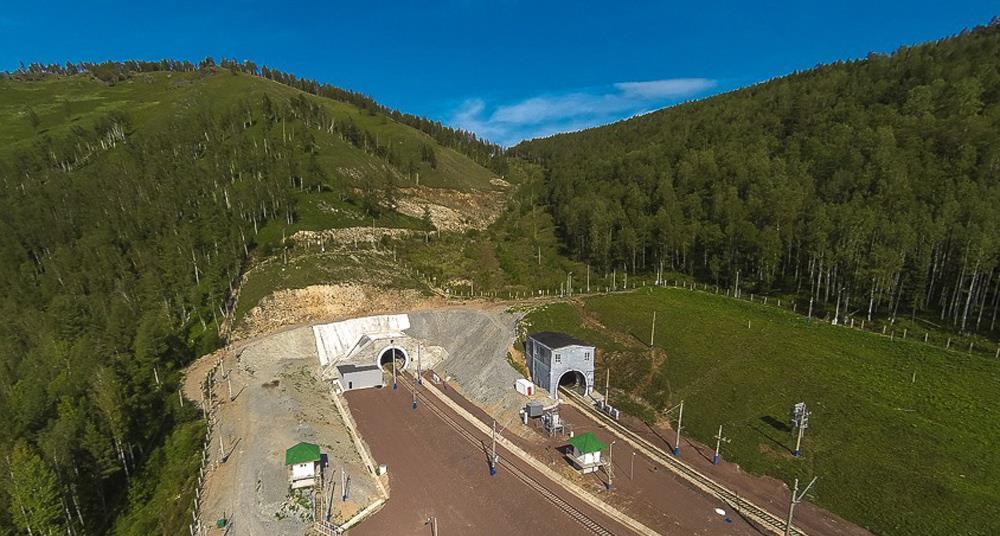 Second Mansky tunnel bore opens | News | Railway Gazette International