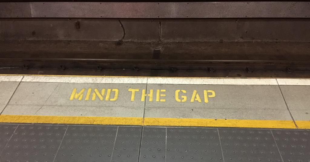 London Underground seeks new ways to mind the gap | Metro Report ...