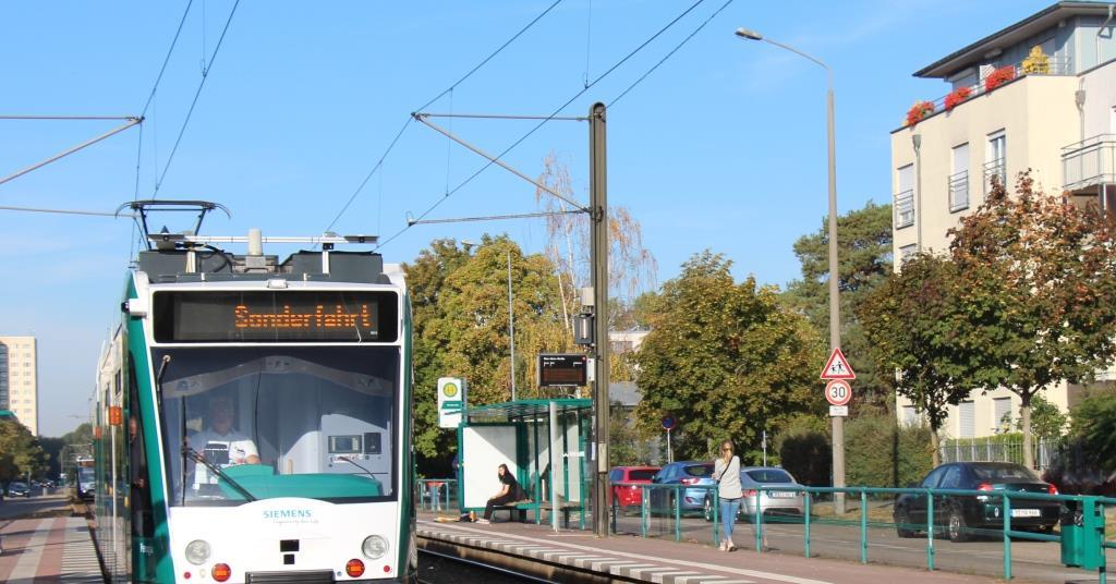 Automated tram demonstrated in Potsdam | Metro Report International ...