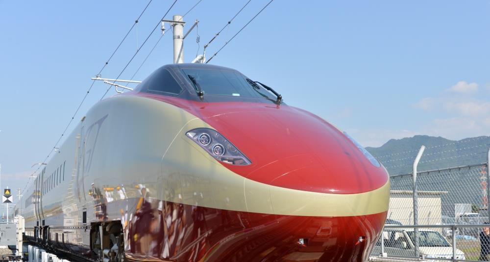 Gauge-changing train decision next year | News | Railway Gazette ...