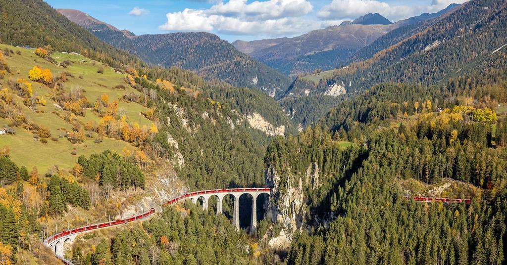 Rhätische Bahn runs record passenger train | News | Railway Gazette ...