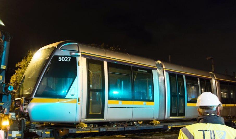 Nine-section tram arrives in Dublin | News | Railway Gazette International