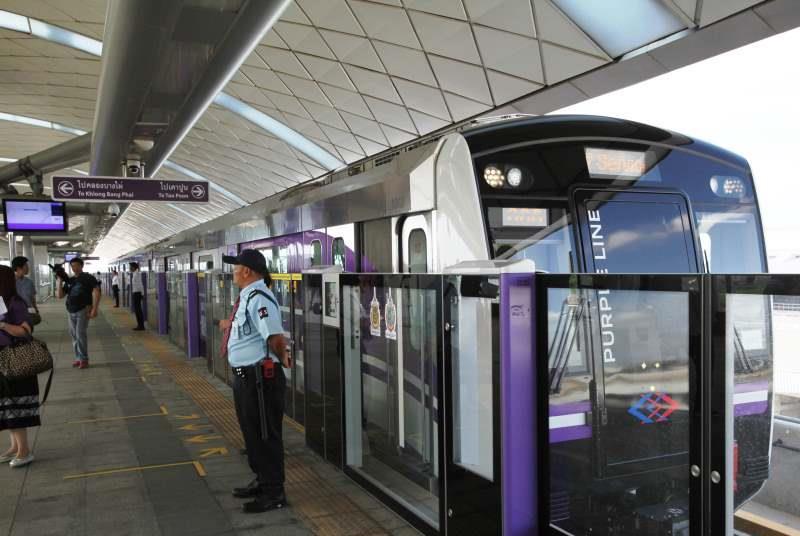 Bangkok Purple Line enters service | News | Railway Gazette International