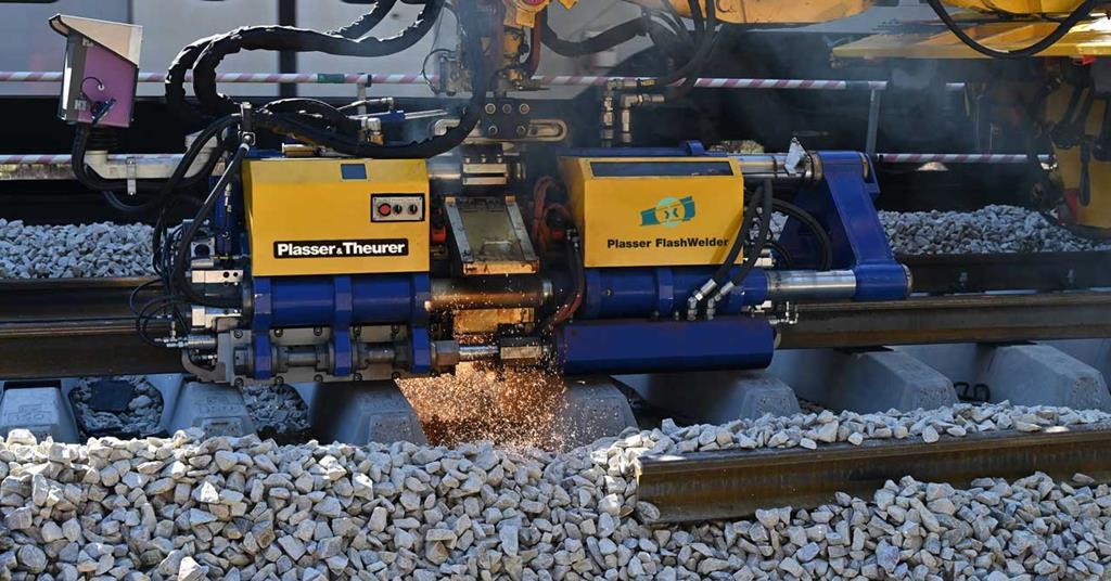 Track Maintenance: Modular welding offers smoother running | In depth ...