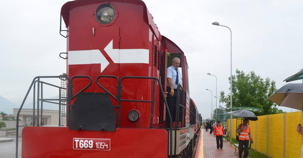 [AL] Hekurudha Tiranë - Durrës | Tiranë - Durrës Railway | Page 27 | SkyscraperCity Forum