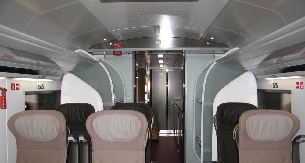 Eurostar orders seven more e320s | News | Railway Gazette International