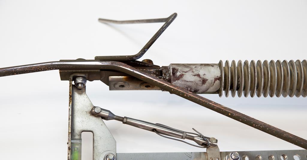 Section insulator approved | News | Railway Gazette International