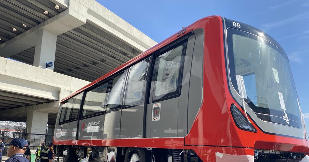 Alstom delivers Atlanta airport Plane Train peoplemover cars | Metro ...