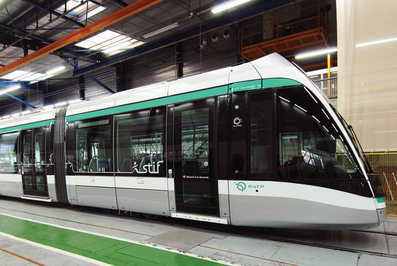 Paris T7 tram rolled out | News | Railway Gazette International