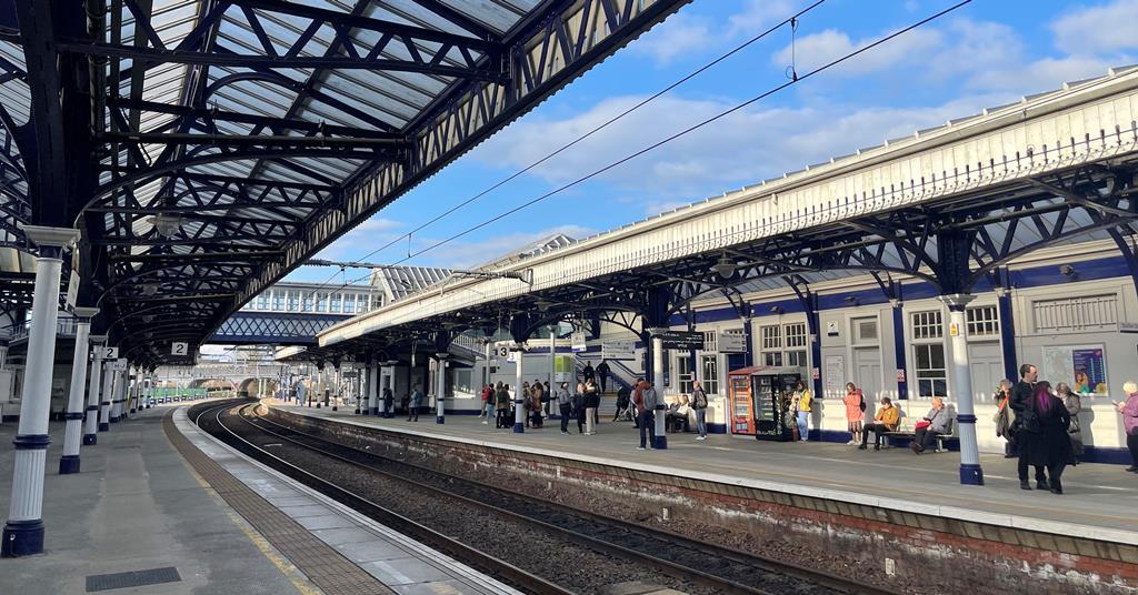 London – Stirling open access train service approved | Rail Business UK ...