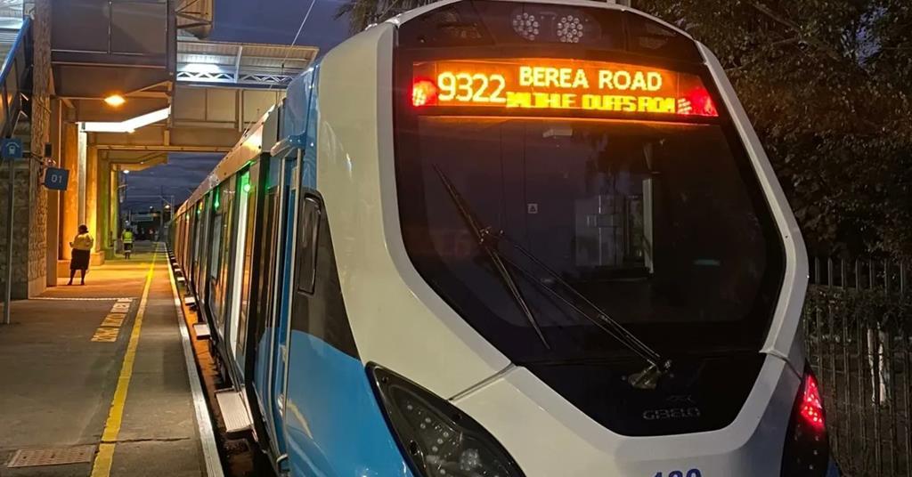 Prasa reopens Durban suburban line using X’Trapolis EMUs | News ...