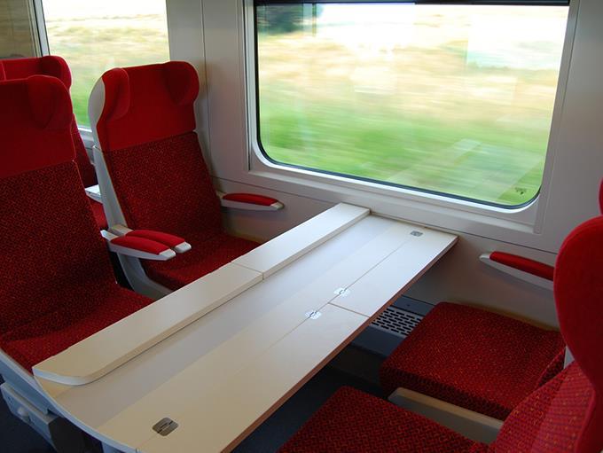 ČD and Škoda unveil InterPanter EMU | News | Railway Gazette International