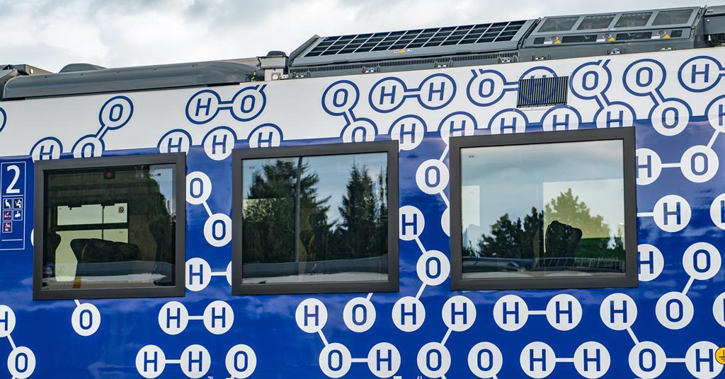 Hydrogen fuel cell trains enter regular commercial service | News ...