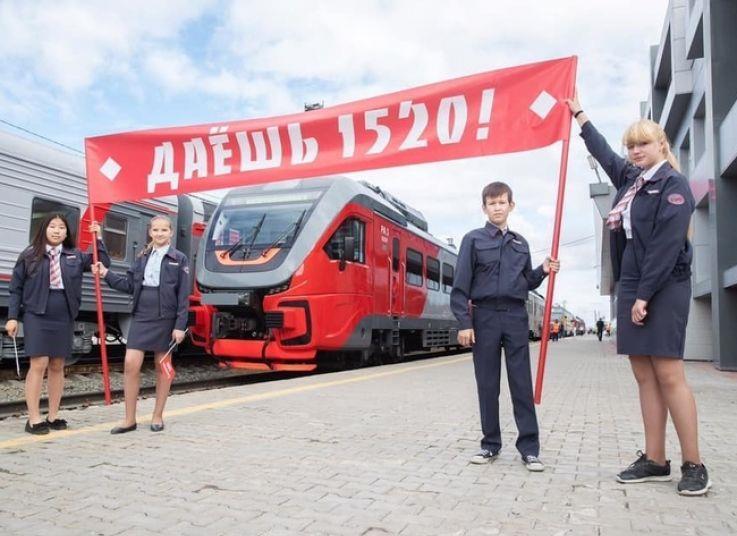 Coaches delivered to Sakhalin | News | Railway Gazette International