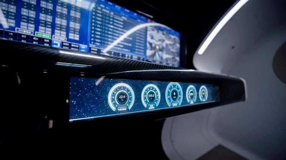 CRRC rolls out completed 600 km/h maglev trainset | News | Railway ...